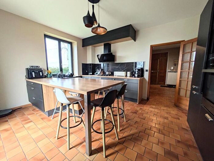 Maison à vendre - Gien, Ouest - 7 pièces - 5 chambres