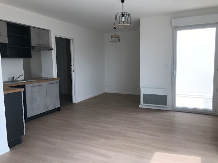 La Chapelle-Basse-Mer : Appartement 1 pièce à louer