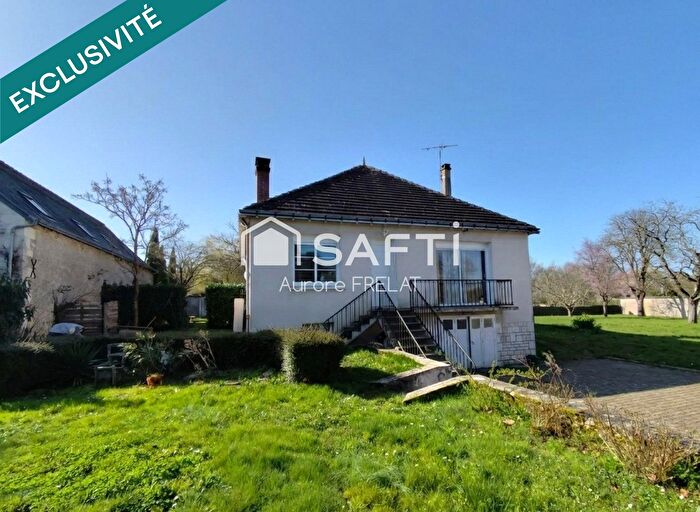 Maison à vendre - Sainte-Catherine-de-Fierbois - 4 pièces - 2 chambres