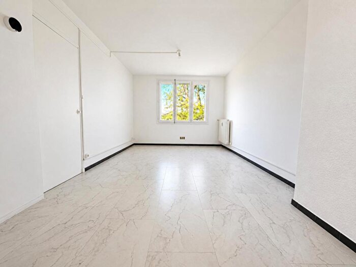 Appartement 3 pièces à Béziers, à vendre