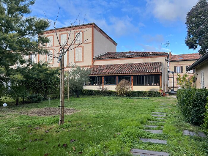 Maison à vendre - Castelsarrasin, Centre-ville - 5 pièces - 2 chambres