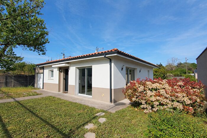 Maison à vendre - Hagetmau - 3 pièces - 2 chambres