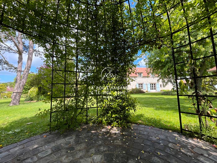 Maison 10 pièces à vendre à postalCode