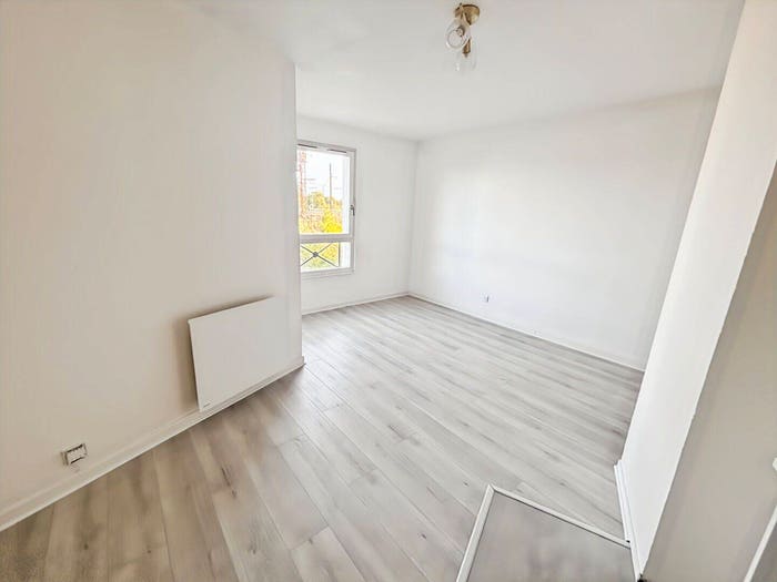 Appartement 1 pièce à louer à Centre Ville, Brétigny-sur-Orge