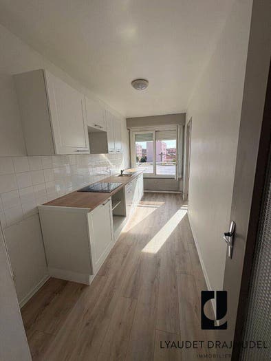 Appartement 2 pièces à louer - Le Marais-Les Canaux, Riorges