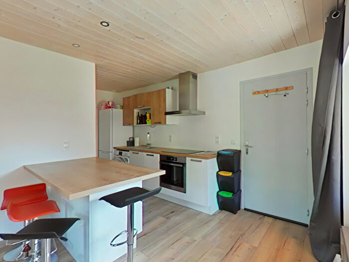 Appartement à vendre - Aigueblanche - 2 pièces - 1 chambre