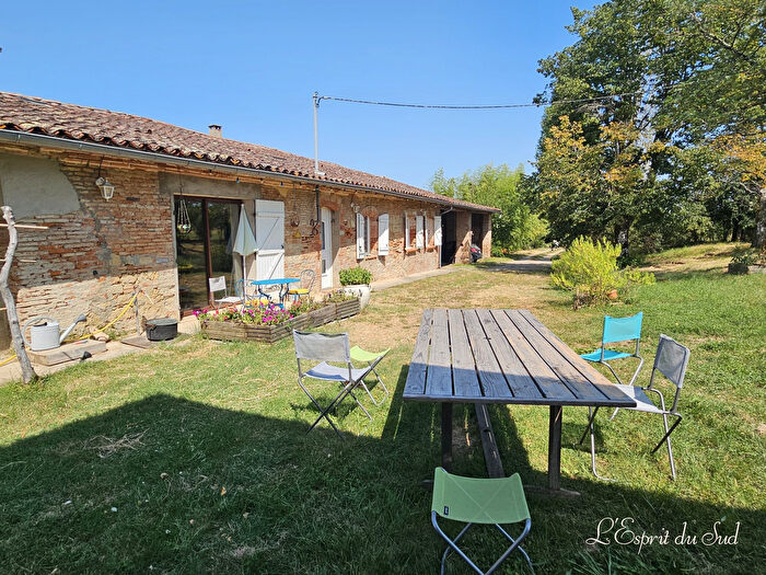 Maisons à vendre et appartements à louer - 1