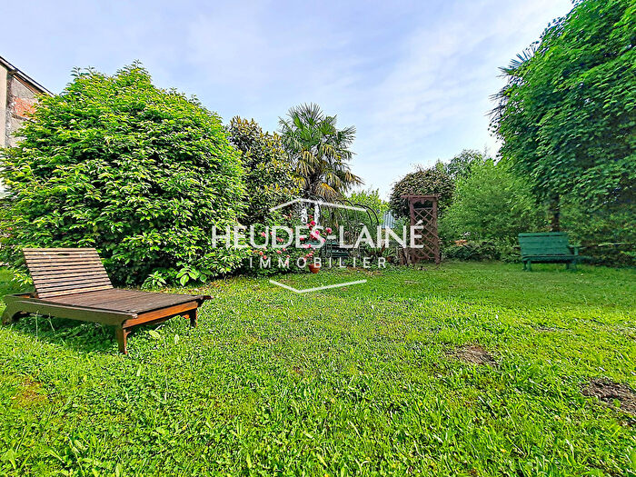 Saint-Hilaire-du-Harcouët - Maison 6 pièces à vendre