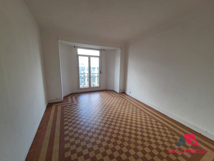 Appartement à louer - Marseille e , Perier - 3 pièces - 2 chambres