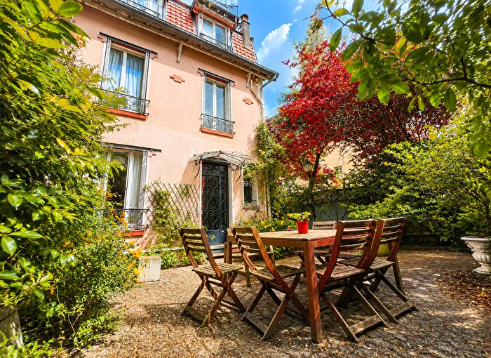 Maison 7 pièces à Paris 20ème, Gambetta, à vendre