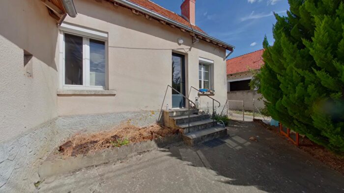 Maison 4 pièces à louer - Coussay-les-Bois