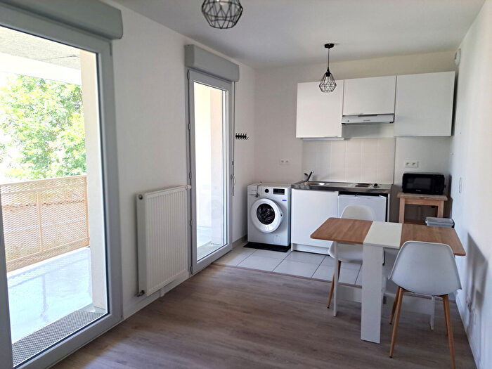 Reims, Courlancy, Porte de Paris, Bois dAmour - Appartement 1 pièce à louer