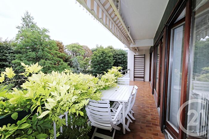 Appartement à louer - Paris e , Croulebarbe - 5 pièces - 3 chambres