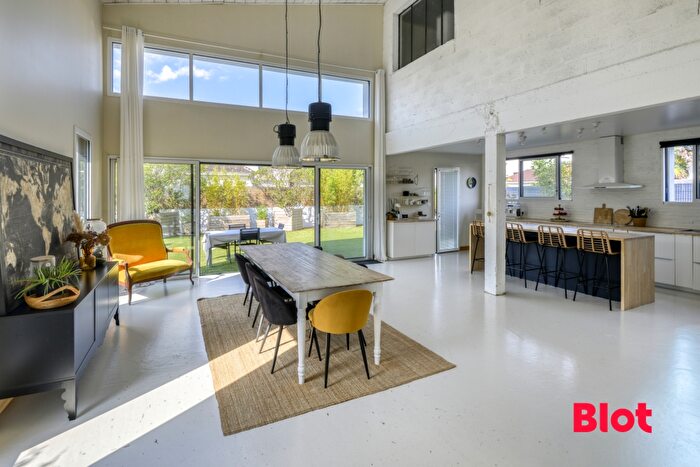 Orvault, Petit-Chantilly, Bignon, Morlière - Maison 7 pièces à vendre