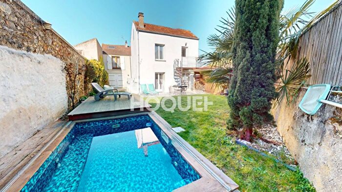 Maison à vendre - Montlhéry - 8 pièces - 5 chambres