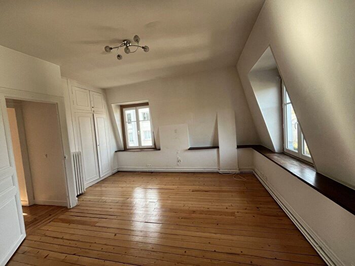 Appartement à louer - Cote dArgent-Desvallieres-Gambetta, Ville-dAvray - 4 pièces - 3 chambres