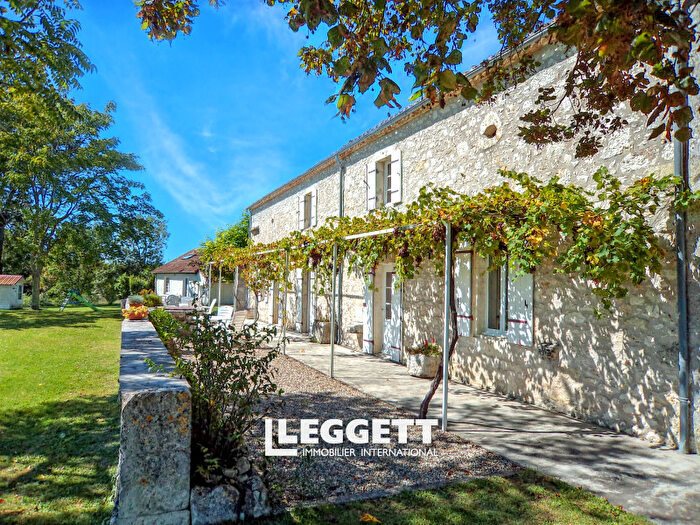 Maison à vendre - Eymet - 12 pièces - 8 chambres