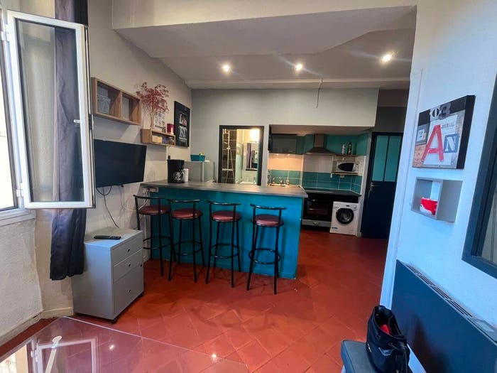 Centre Ville, Perpignan : Appartement 2 pièces à louer