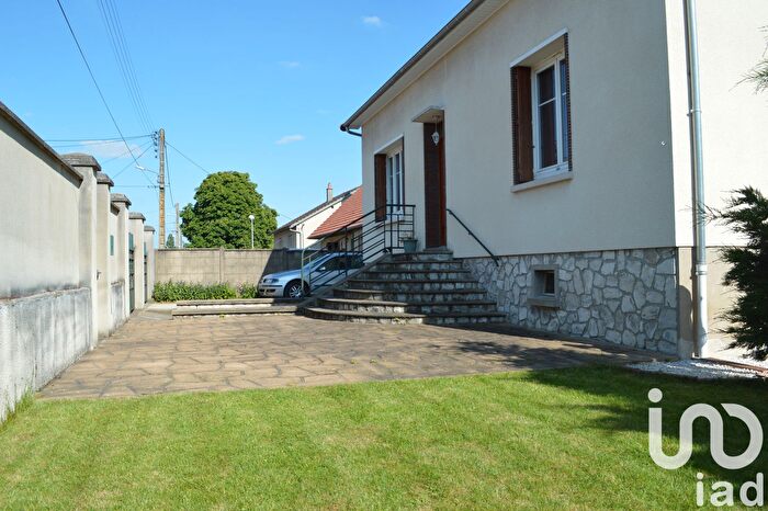 Maison à vendre - Voves - 5 pièces - 4 chambres