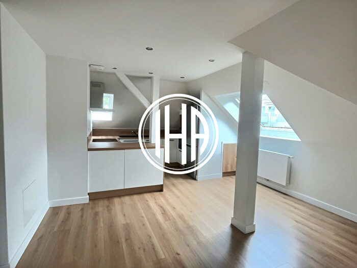 Appartement à louer - Colmar - 4 pièces - 3 chambres