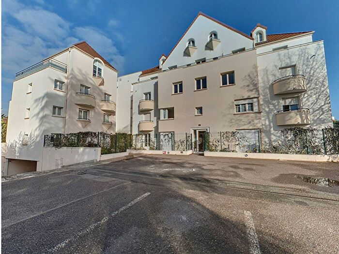 Appartement à louer - Melun - 2 pièces - 1 chambre