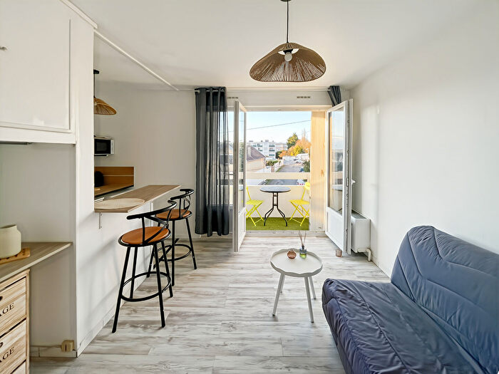 Appartement à louer - Évreux, Clos-au-Duc, Le Buisson - 1 pièce - 1 chambre