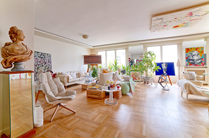 Paris 8ème, Hoche Friedland - Appartement 5 pièces à vendre