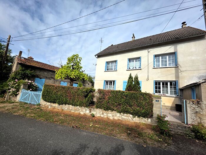 Maison à vendre - Lignac - 5 pièces - 4 chambres
