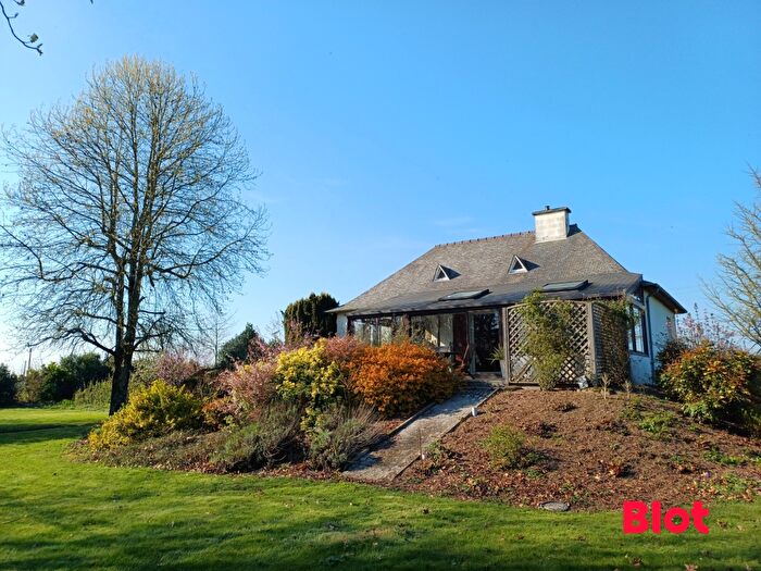 Maison à vendre - Domagné - 4 pièces - 3 chambres