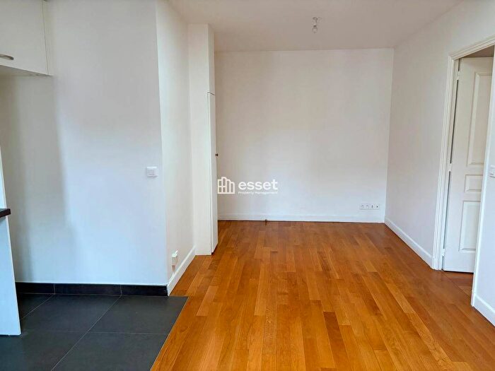 Appartement à louer - Pereire-Malesherbes, Paris ème arrondissement - 2 pièces - 1 chambre
