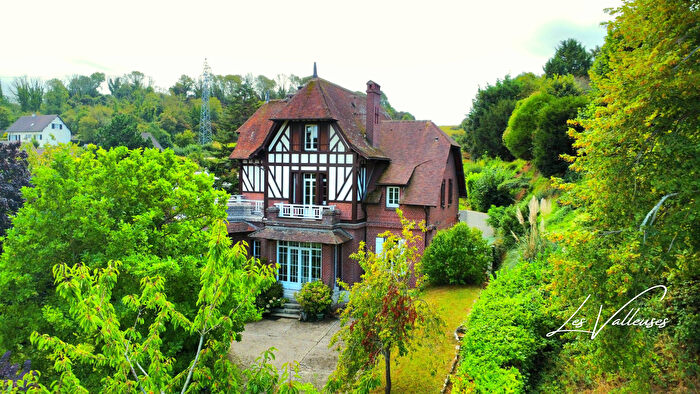 Maison à vendre - Rouxmesnil-Bouteilles - 8 pièces - 6 chambres