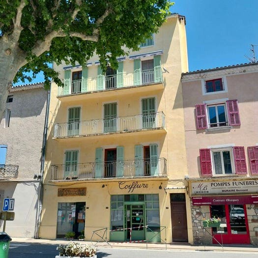 Appartement 2 pièces à Annot, à louer