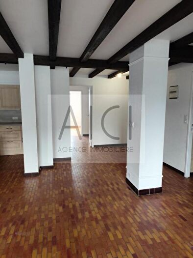 Appartement 5 pièces à Besançon, Chaprais Cras, à louer