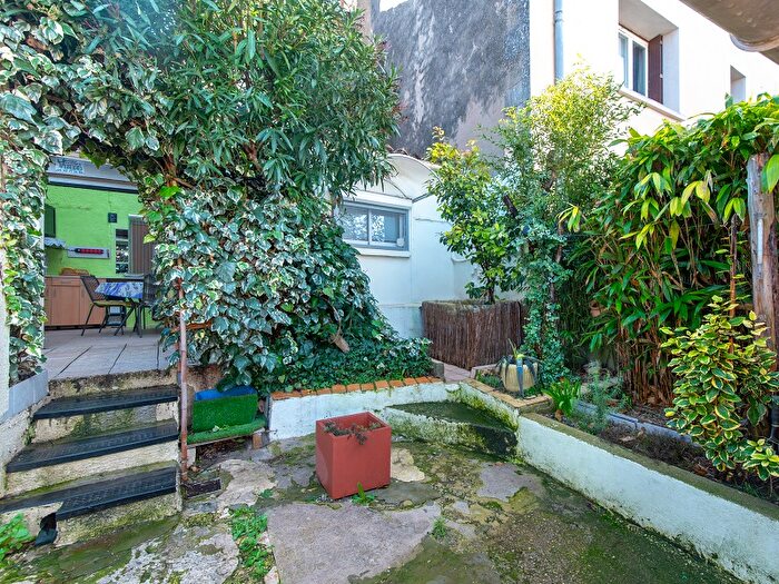 Maison à vendre - Orgon - 6 pièces - 4 chambres