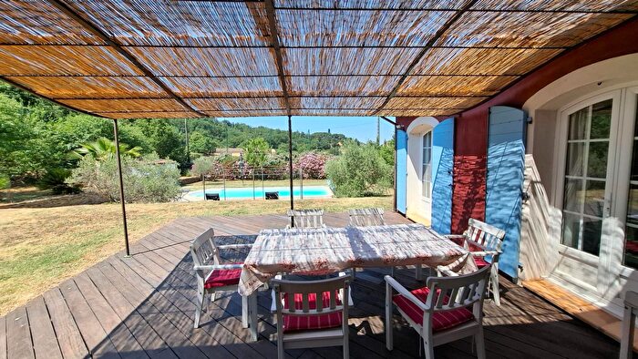 Maison 5 pièces à vendre à Collobrières
