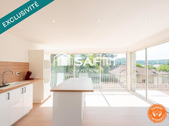 Appartement à vendre - Meyreuil - 4 pièces - 3 chambres