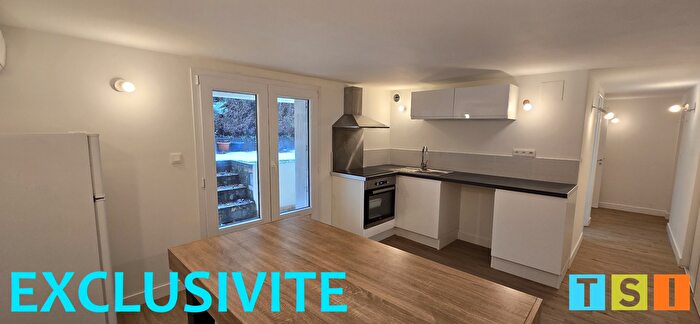 Appartement à vendre - Bagnères-de-Luchon - 2 pièces - 1 chambre