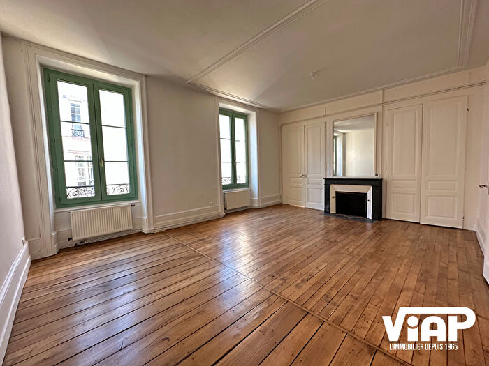 Limoges, Centre-ville, Hôtel de Ville, Emailleurs - Appartement 2 pièces à louer