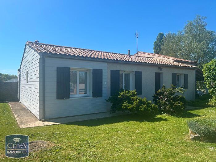 Maison 5 pièces à vendre - Nieul-lès-Saintes
