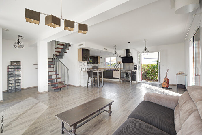 Maison 5 pièces à vendre à Cépet