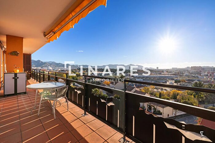 Appartement à vendre - Marseille e  - 3 pièces - 2 chambres