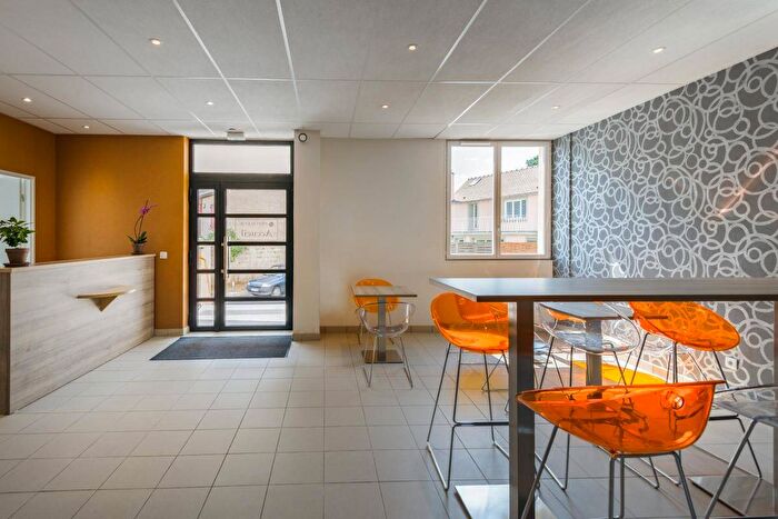 Appartement à louer - Centre Ville, Massy - 1 pièce