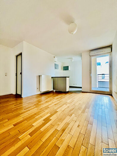 Appartement à vendre - Drancy, Le Petit Drancy - 2 pièces - 2 chambres