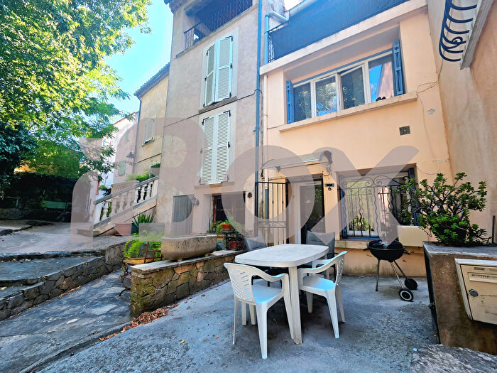 Maison 3 pièces à vendre à Belgentier