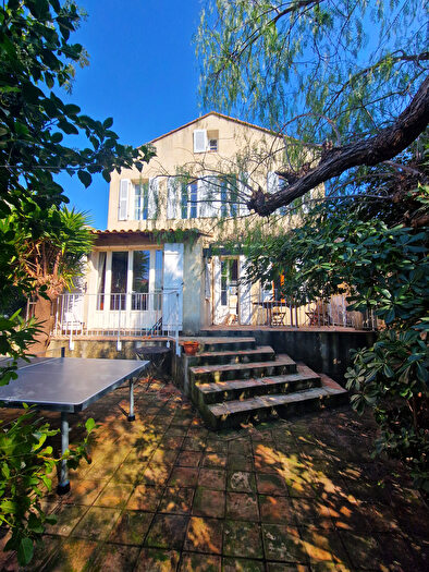 Maison à vendre - Toulon, Aguillon - 5 pièces - 3 chambres