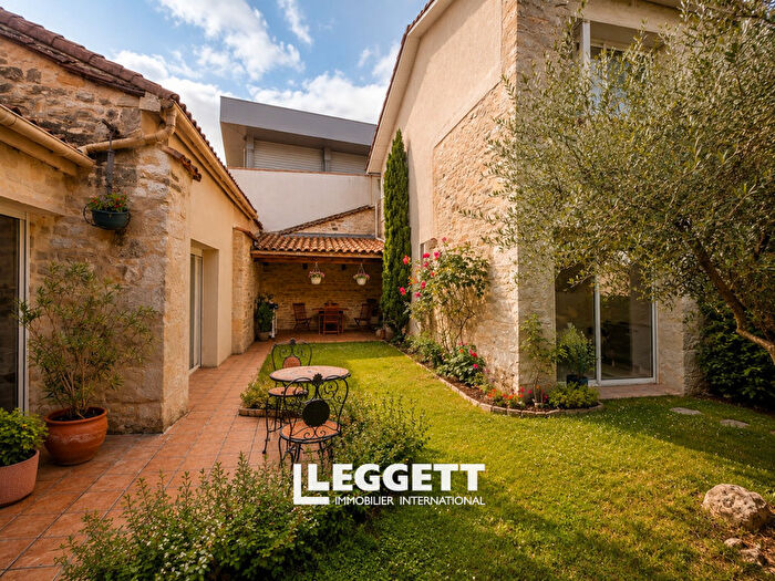 Aigre : Maison 6 pièces à vendre