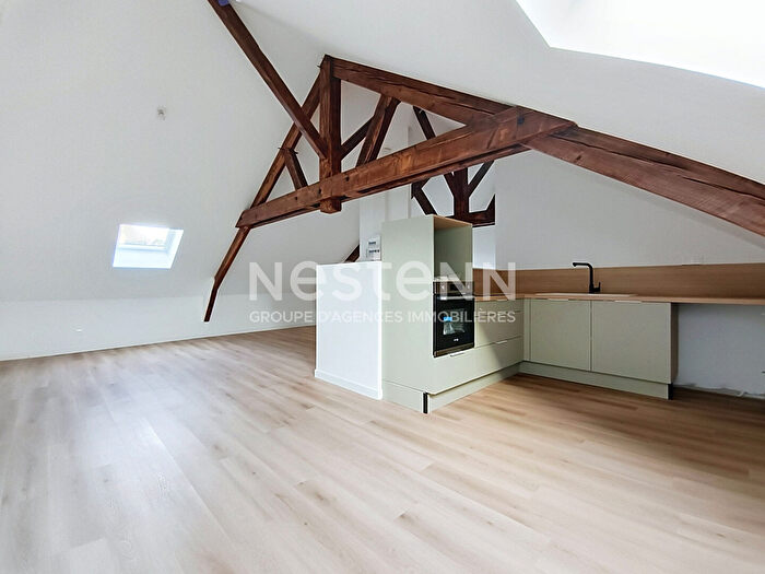 Appartement 1 pièce à Brive-la-Gaillarde, Centre-ville, Pont Cardinal, Champanatier, à louer