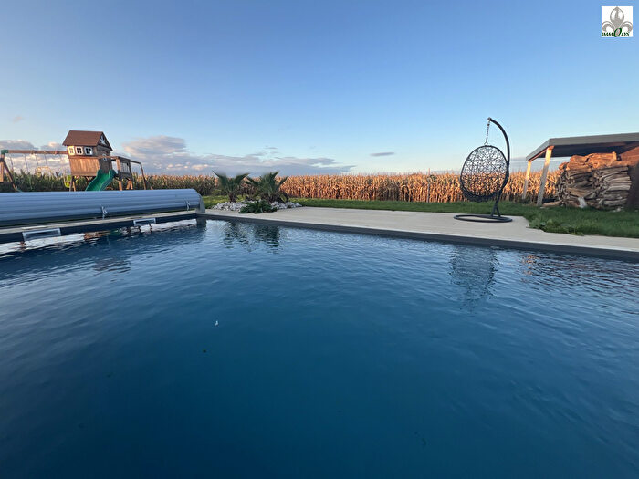 Maison à vendre - Chalon-sur-Saône, Les Aubépins - 6 pièces - 4 chambres