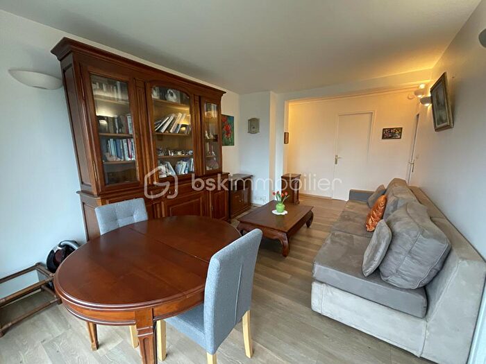 Appartement à vendre - Fresnes, Berny, Tourvoie - 4 pièces - 3 chambres