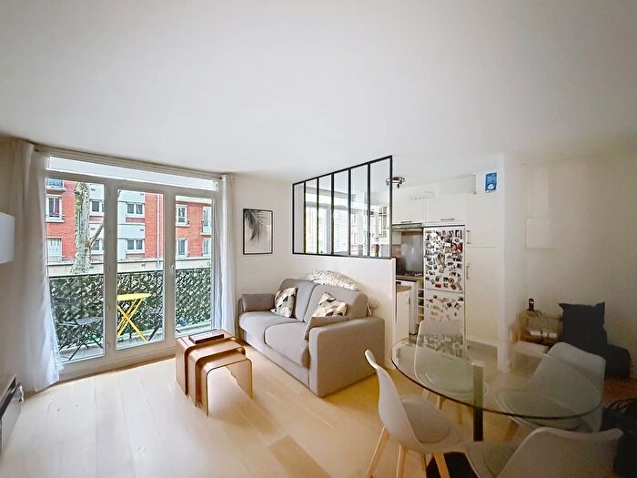 Appartement à vendre - Paris e , Léon-Blum, Folie-Regnault - 2 pièces - 1 chambre